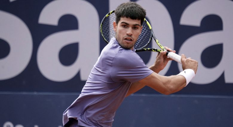 Tennis. ATP - Barcelone - Carlos Alcaraz, blessé : «J'ai ressenti une gêne au psoas...» - TennisActu